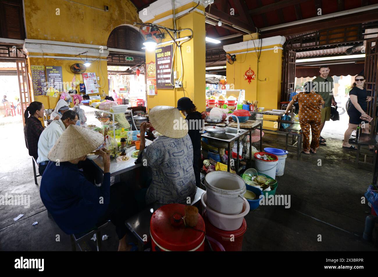 Central vietnamese food hi-res stock photography and images - Alamy