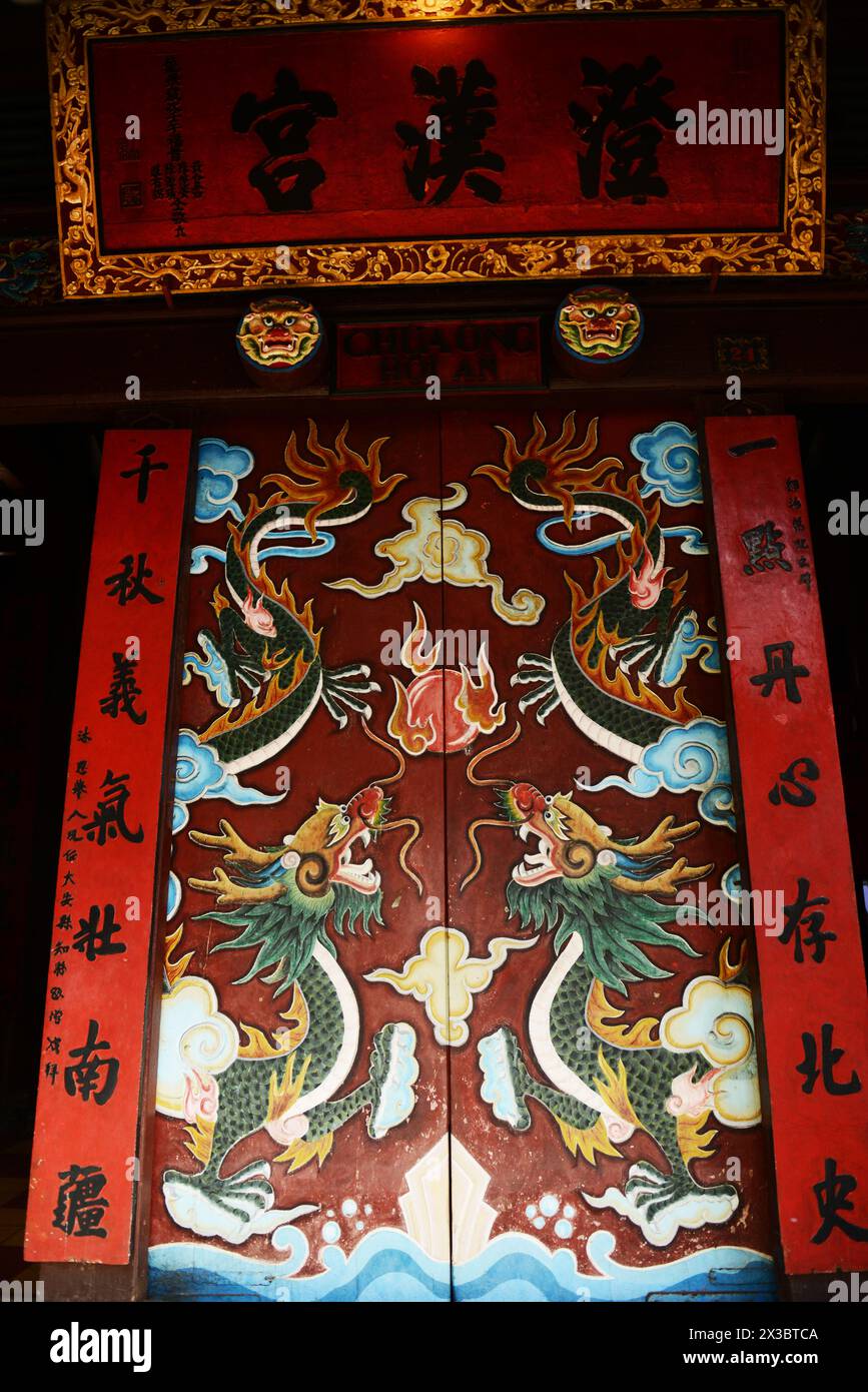 Traditional door decorations at the beautiful Quan Cong Temple in the ...