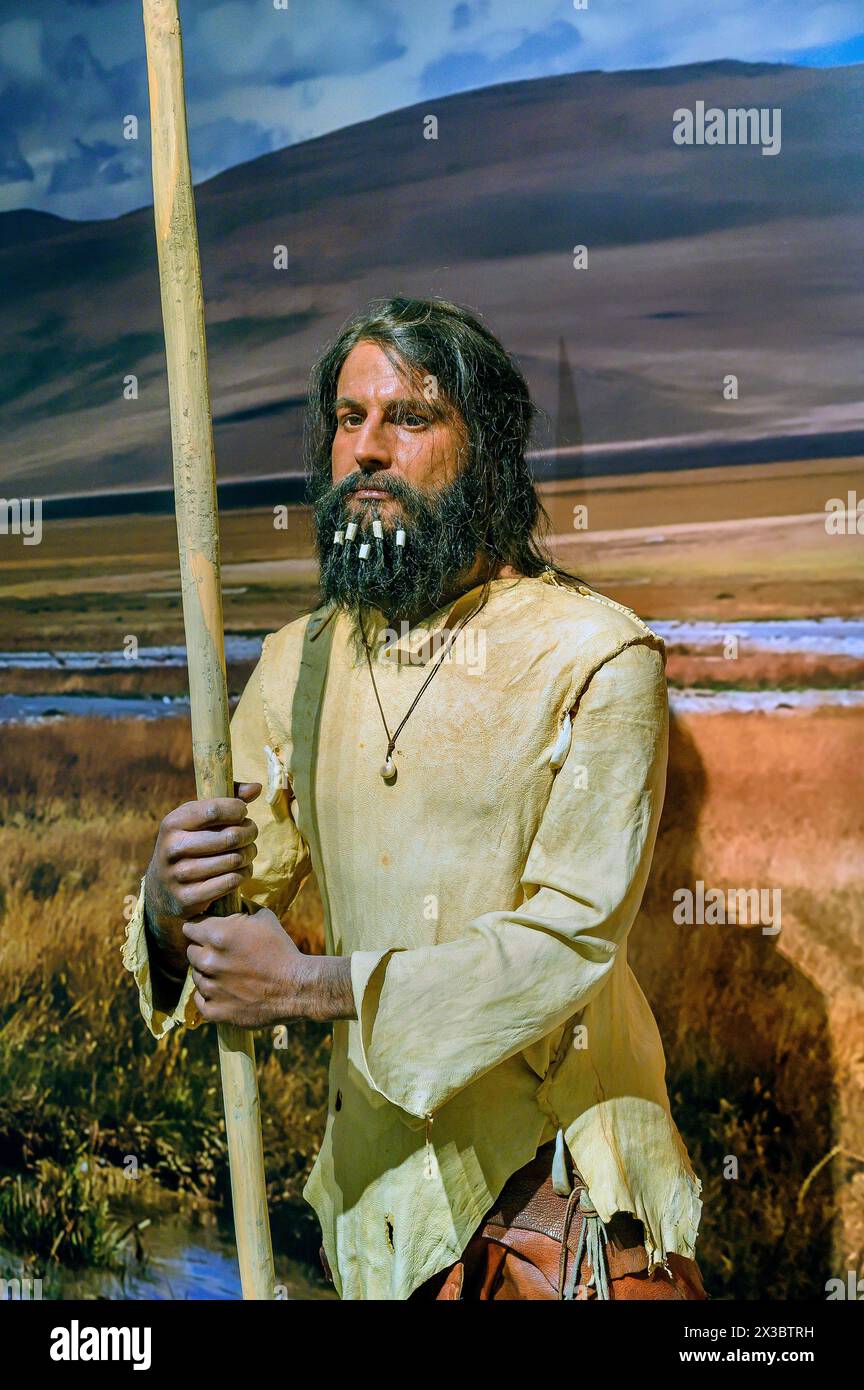Prehistoric ice people hi-res stock photography and images - Alamy