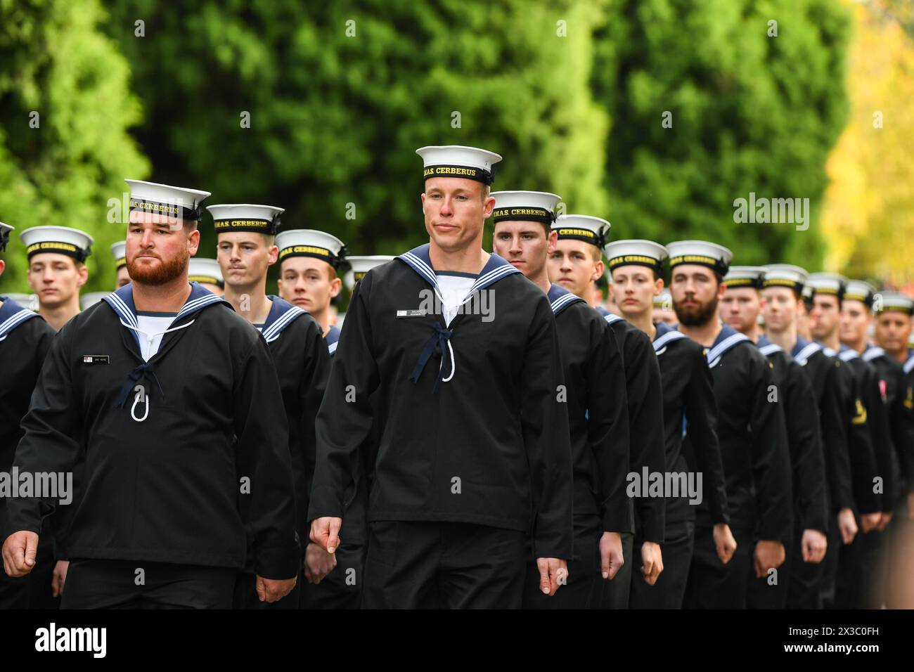 Anzac day naval personnel hi-res stock photography and images - Alamy