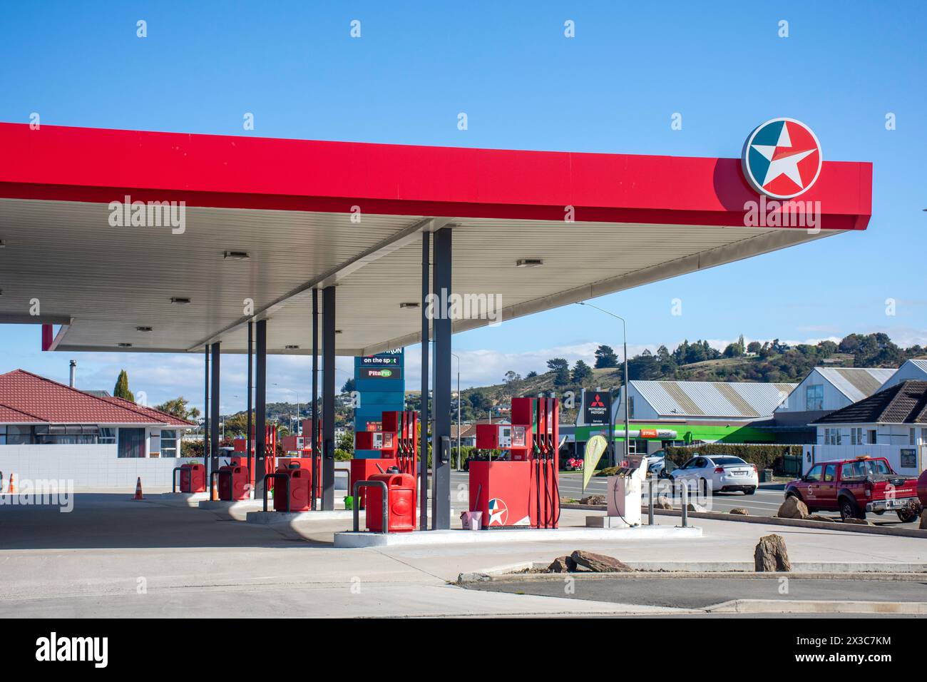 McKeown Oamaru Northend CardFuel petrol station, Thames Highway, Oamaru ...