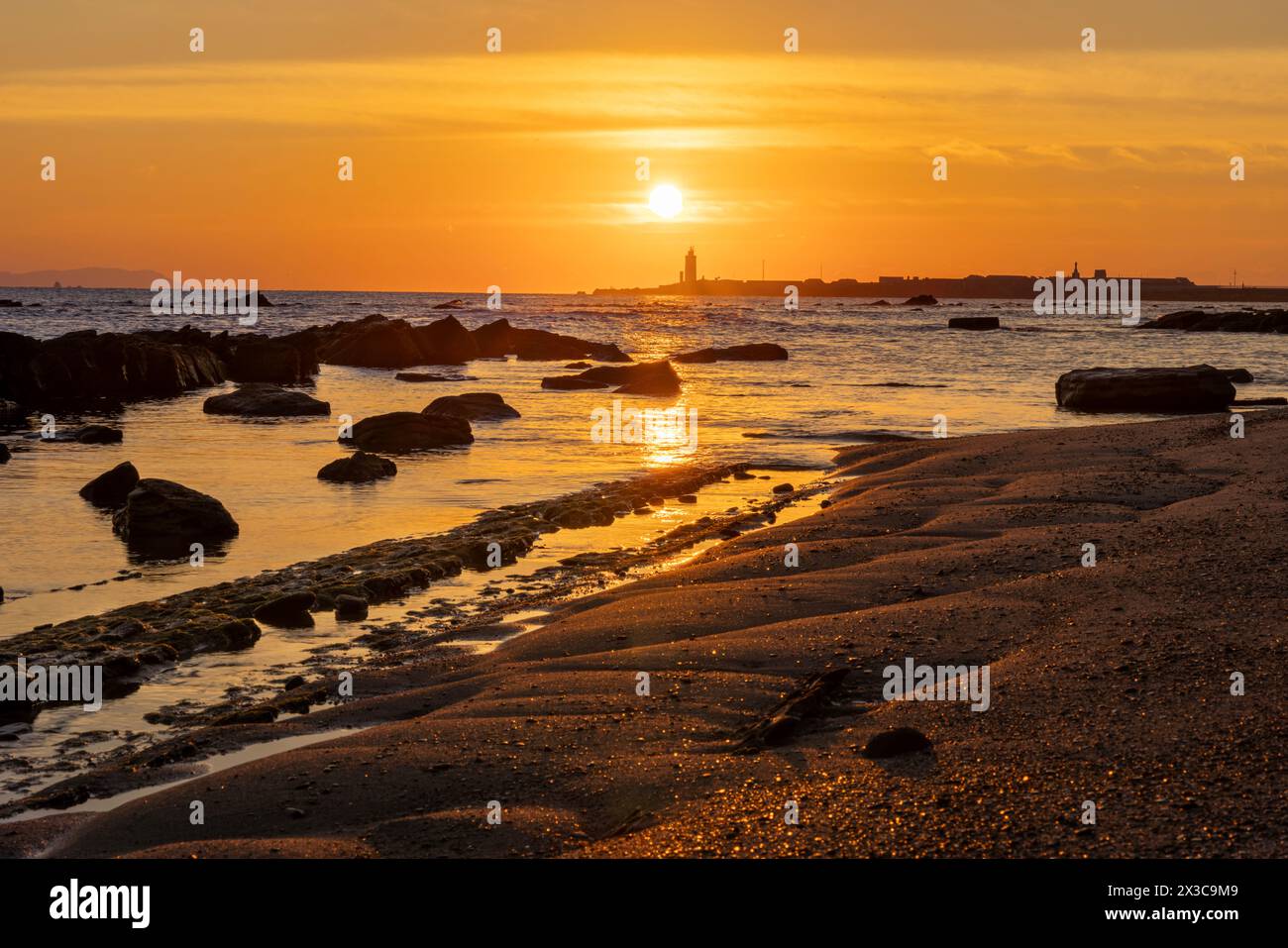 Tarifa island hi-res stock photography and images - Alamy