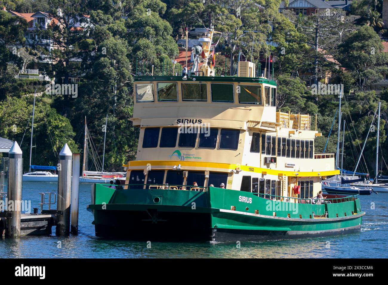 South mosman ferry wharf hi-res stock photography and images - Alamy