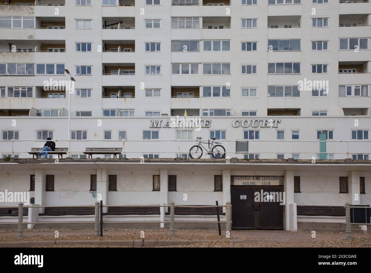 Marine Court Streamline Moderne (Art Deco) apartment block on the ...