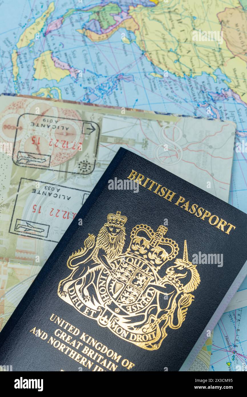 British passport world map hi-res stock photography and images - Alamy