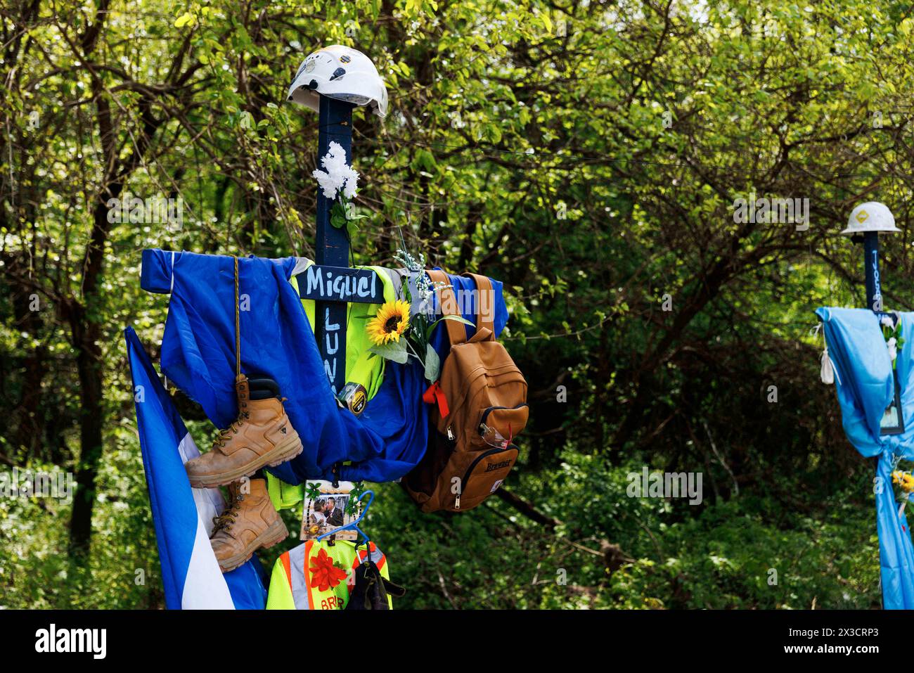 A makeshift memorial for bridge collapse victim Miguel Luna is seen ...