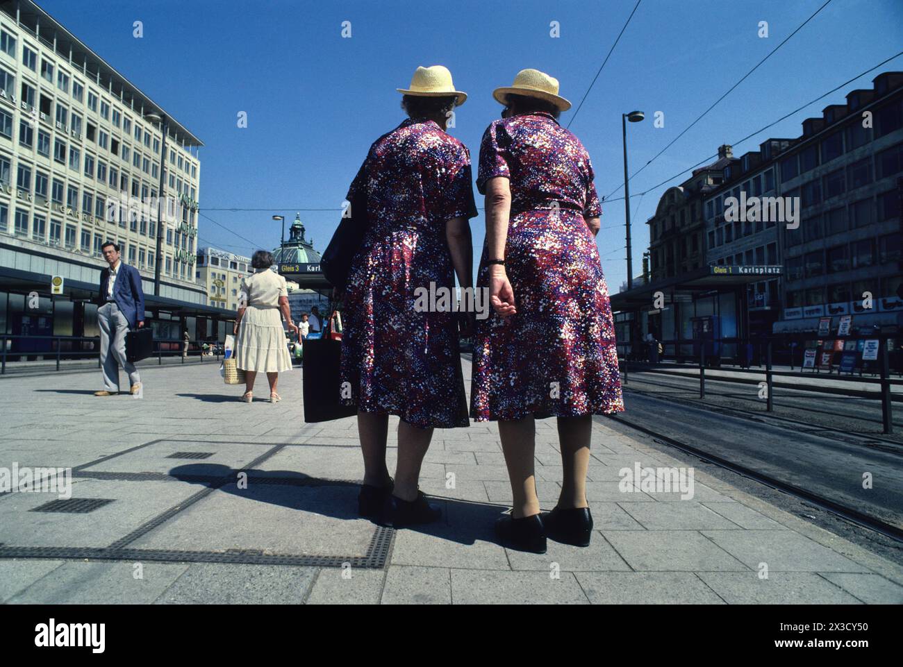 German ladies friends hi-res stock photography and images - Alamy