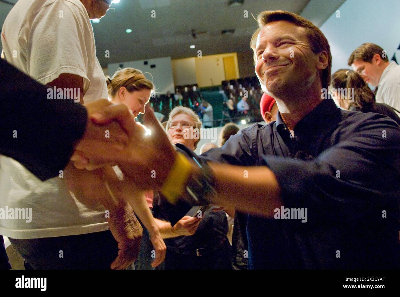 Former US senator John Edwards visits the Hill District of Pittsburgh ...