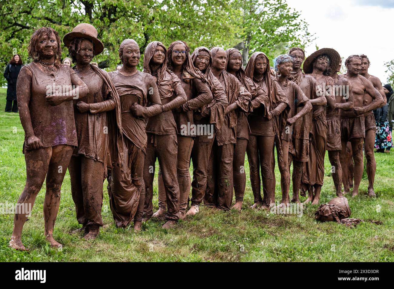 25 april 2024 hi-res stock photography and images - Alamy