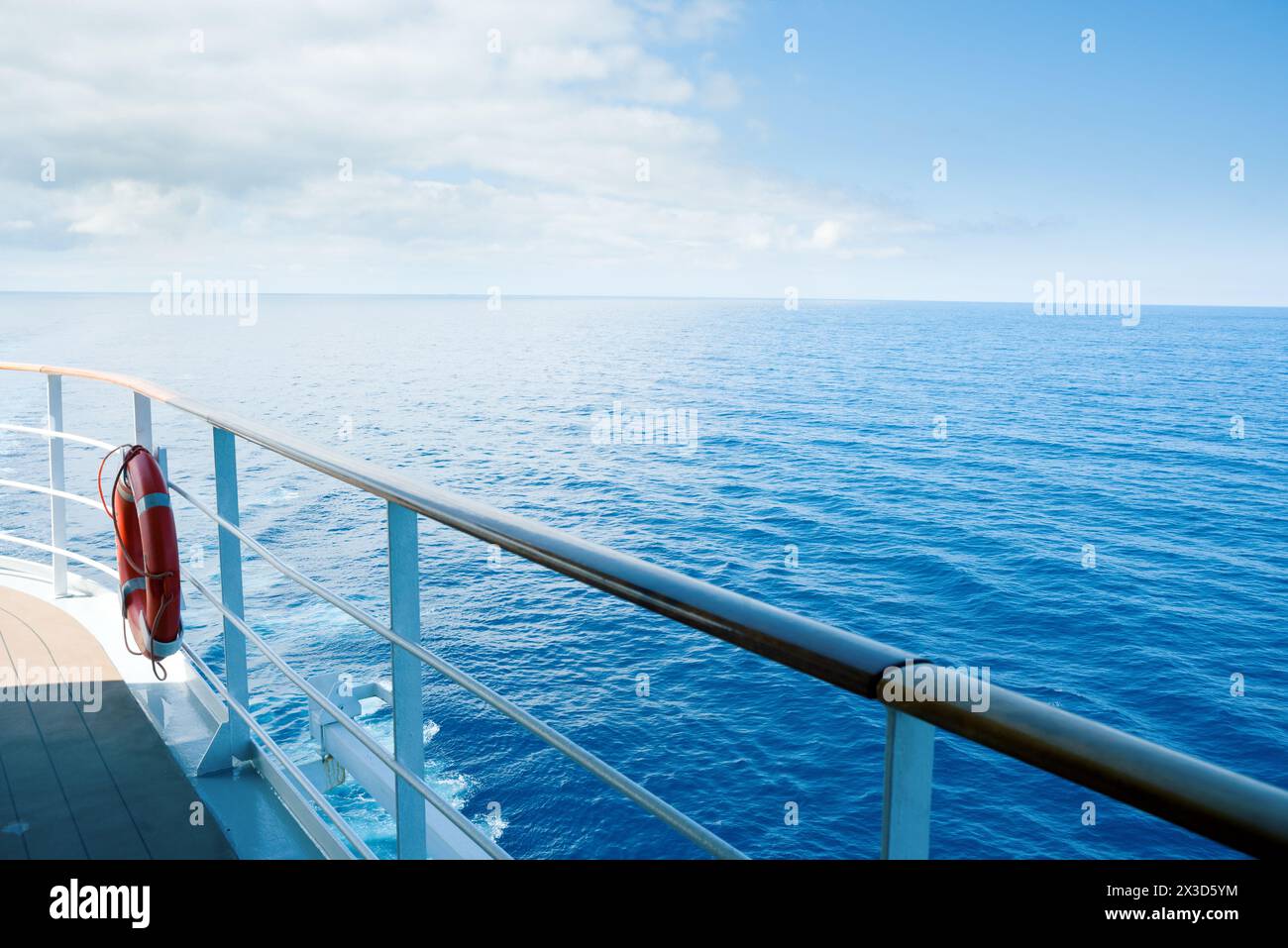 Still view hi-res stock photography and images - Alamy