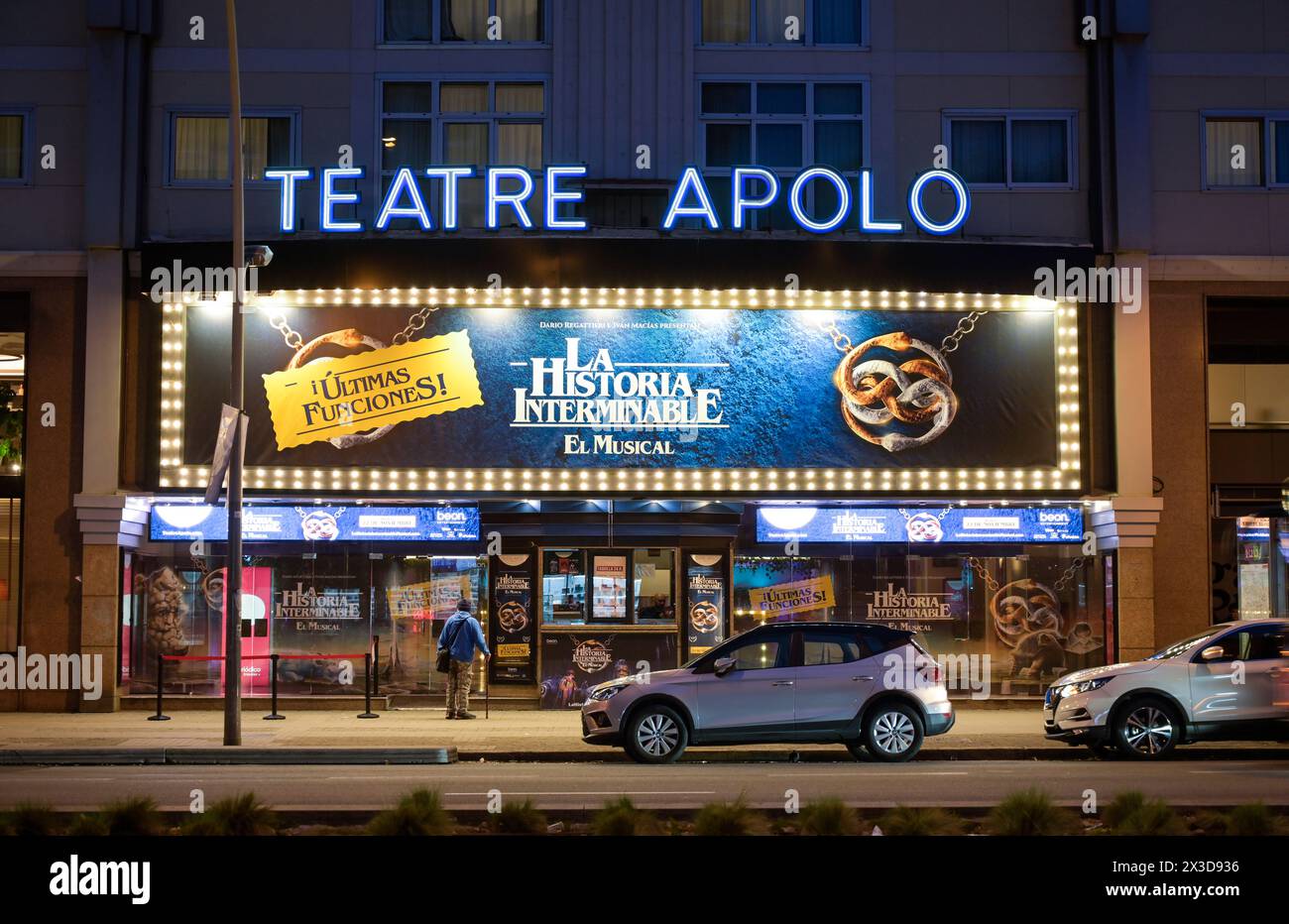 Teatre apolo hi-res stock photography and images - Alamy