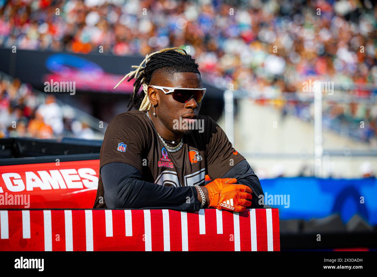 Cleveland Browns Tight End David Njoku Stock Photo - Alamy