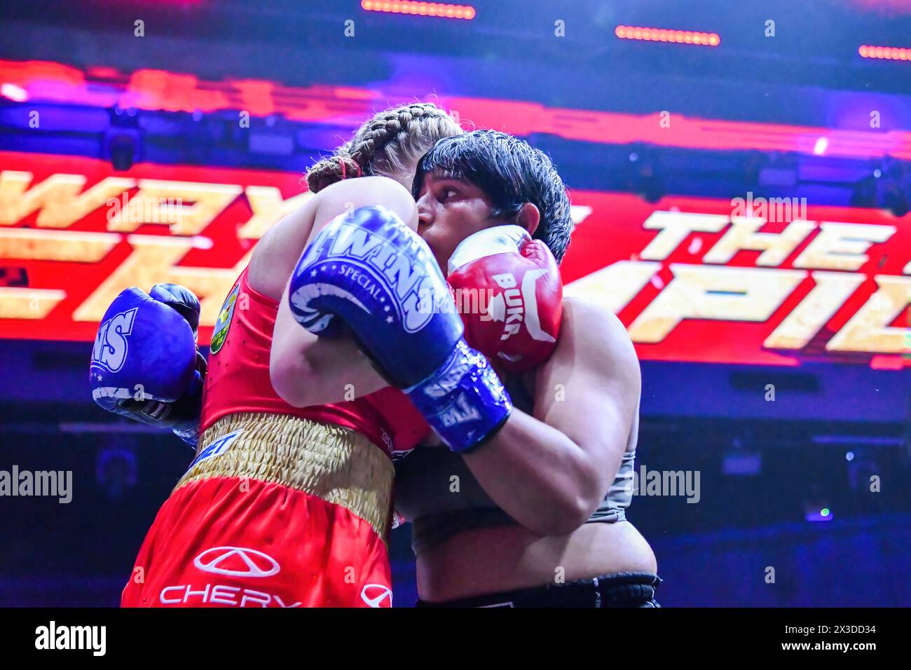 Bangkok, Thailand. 25th Apr, 2024. Angelina Lukas (9-1) (L) of ...