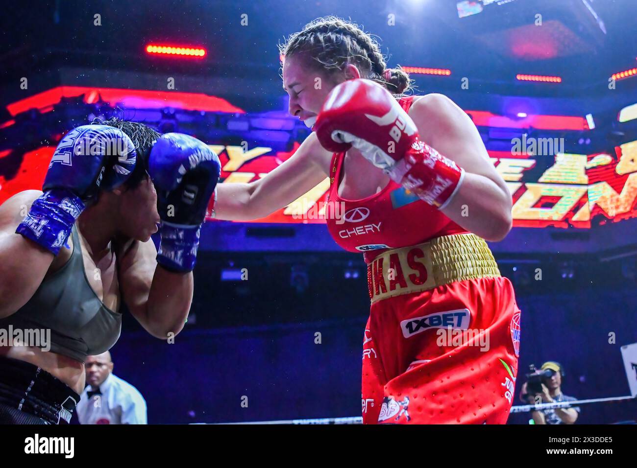 Angelina Lukas (9-1) (R) of Kazakhstan took on Mamta Singh (5-2) (L) of ...