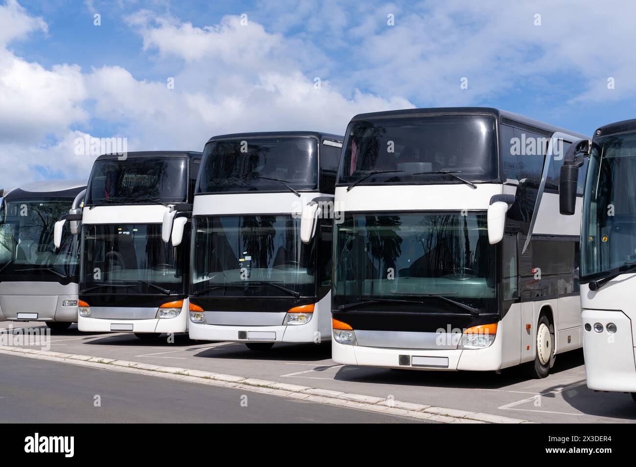 Bus station. Parking of tourist buses Stock Photo - Alamy