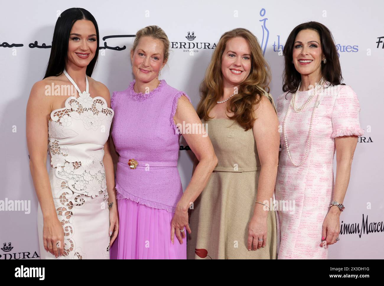 BEVERLY HILLS, CA - APRIL 25: Katy Perry, Alexandra Wentworth, Angela ...