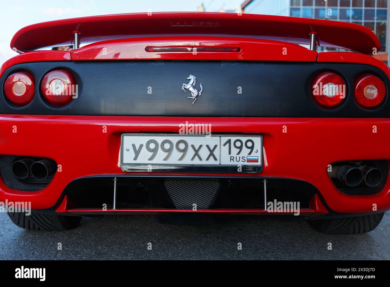 Side view ferrari 360 hi-res stock photography and images - Alamy