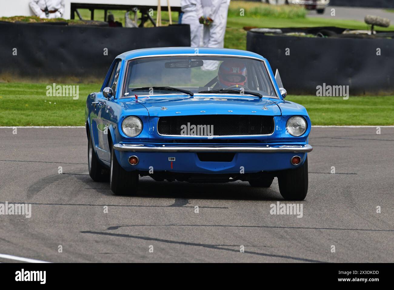 John miles racing driver hi-res stock photography and images - Alamy