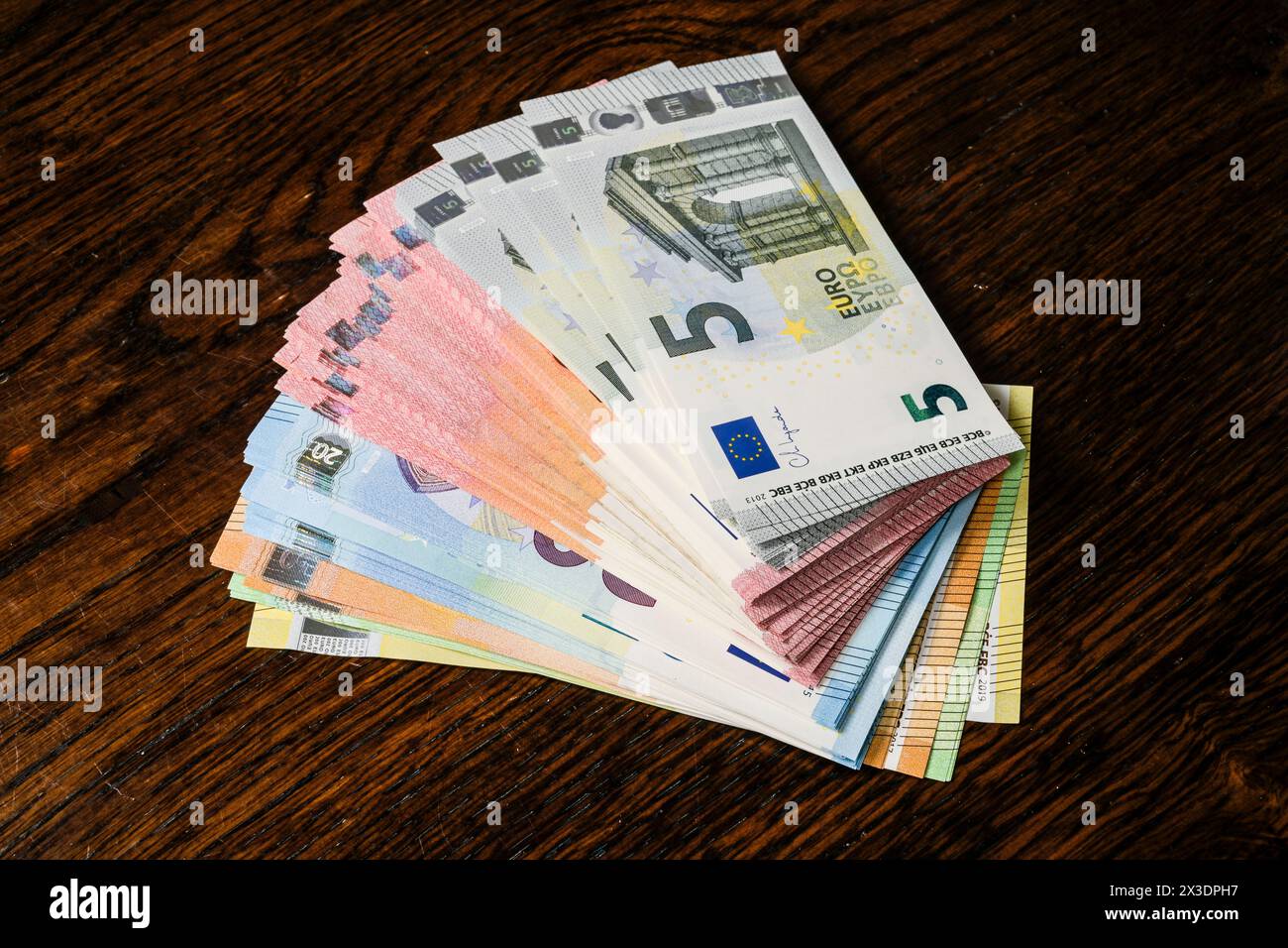 Reich symbolisch hi-res stock photography and images - Alamy