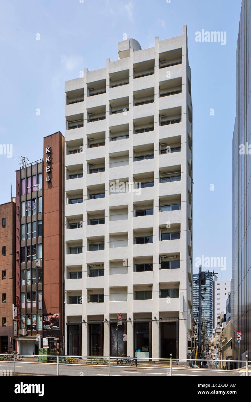Sky Building No. 2 (第2スカイビル), designed by Watanabe Yoji, 1968; Shinjuku ...