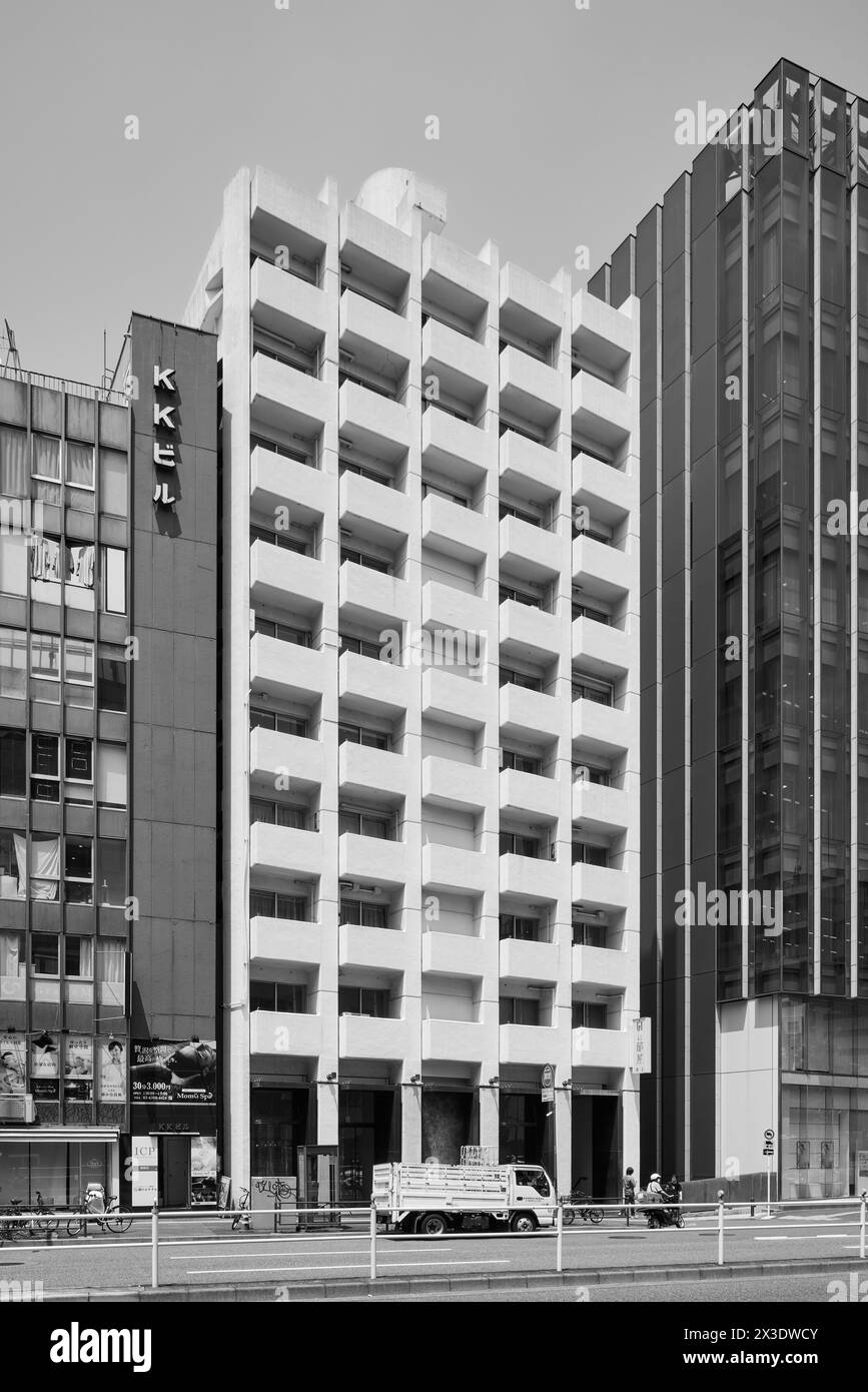 Sky Building No. 2 (第2スカイビル), designed by Watanabe Yoji, 1968; Shinjuku ...