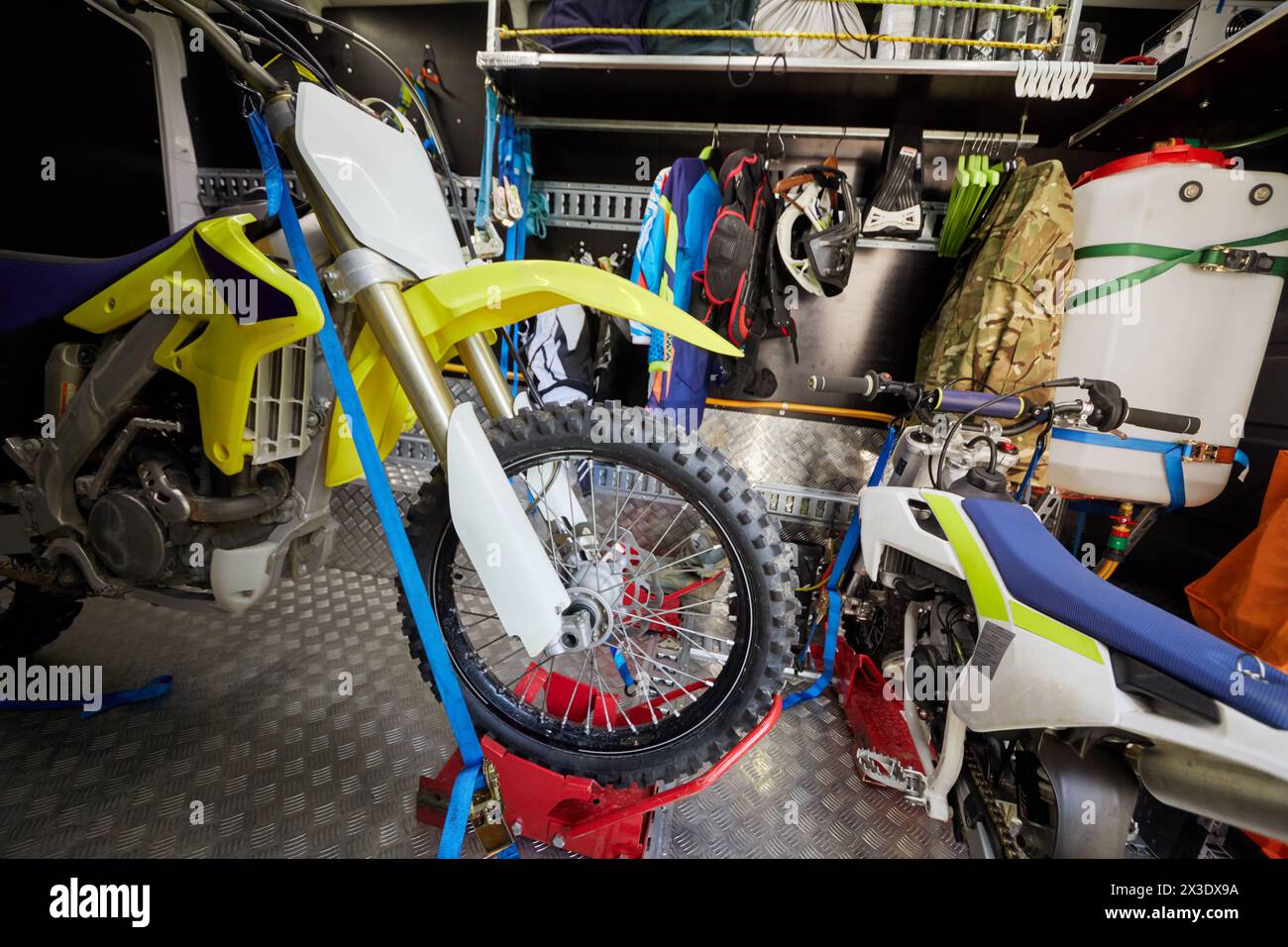 Fixed motorcycle hi-res stock photography and images - Alamy