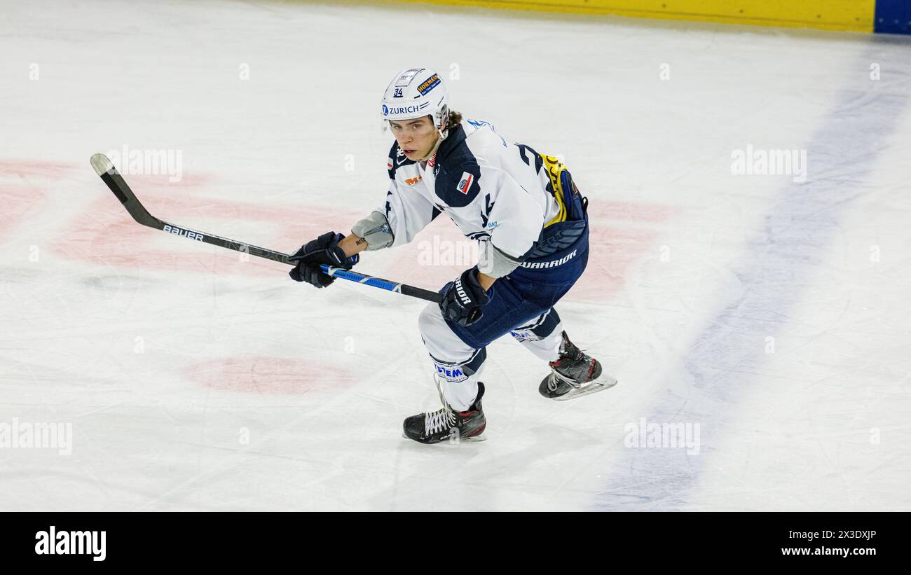 Noa mazzaro hi-res stock photography and images - Alamy