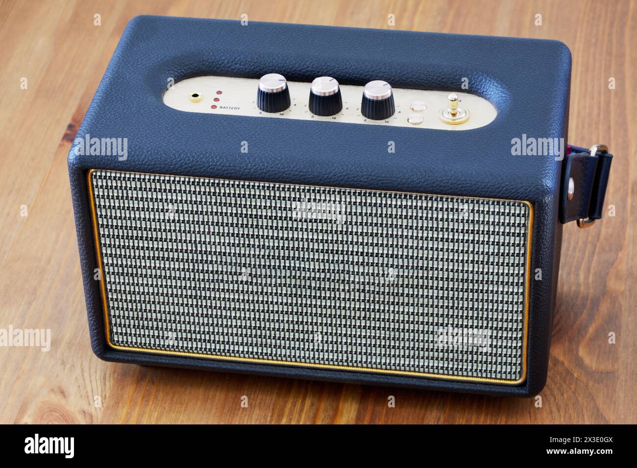 Mobile compatible hi-res stock photography and images - Alamy