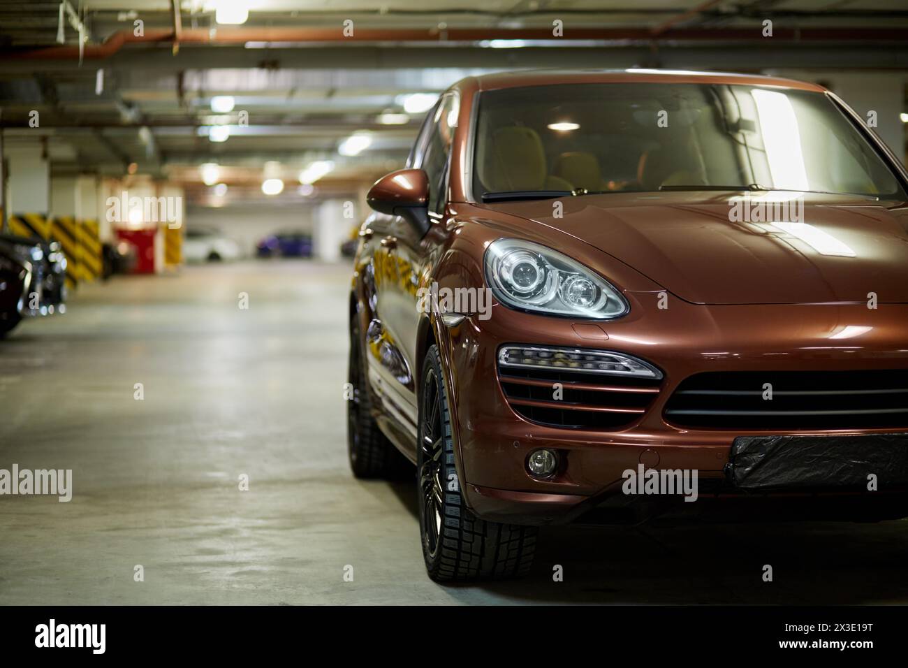 Brown sports car hi-res stock photography and images - Alamy