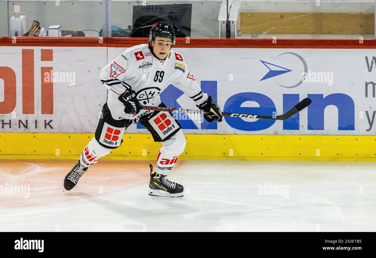 Gabriel mini hi-res stock photography and images - Alamy