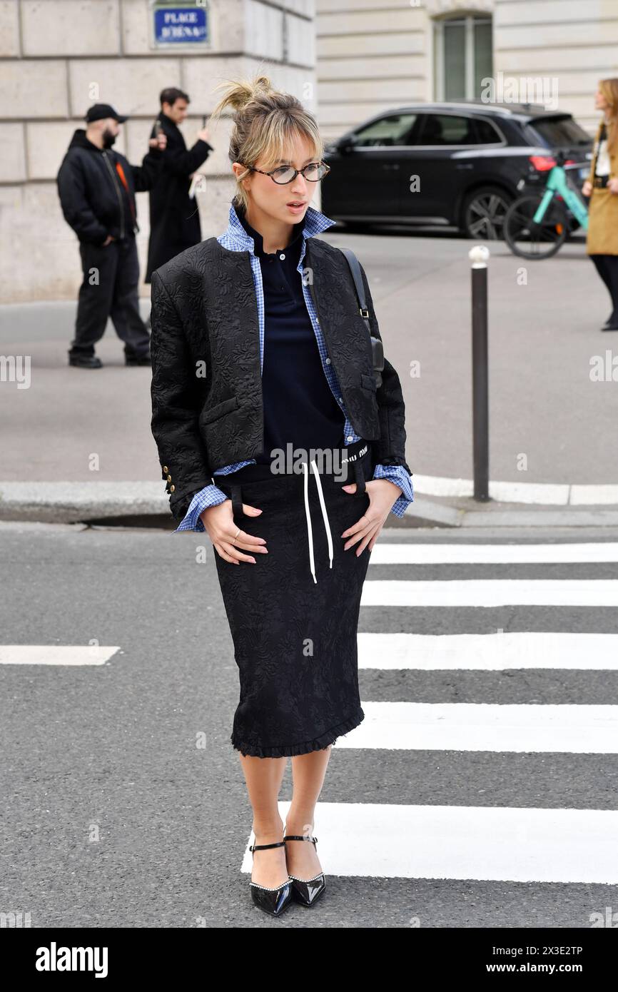 Isabelle allain hi-res stock photography and images - Alamy