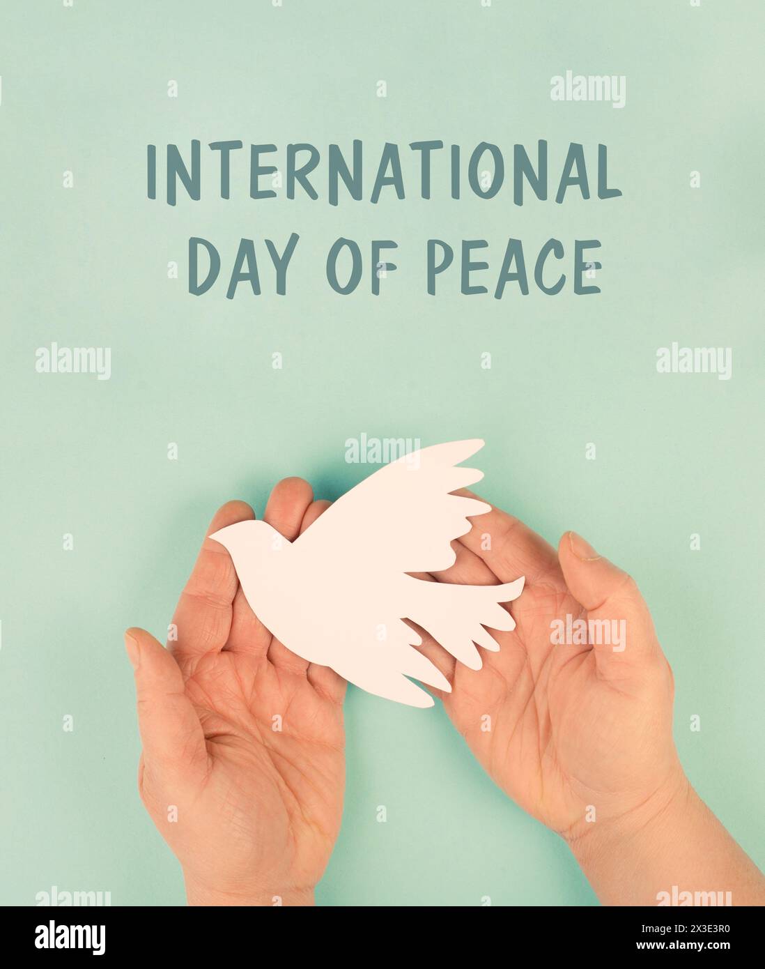 Peace hand holding dove hi-res stock photography and images - Alamy
