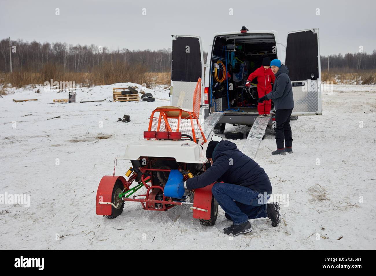 Rally on buggy snow winter hi-res stock photography and images - Alamy
