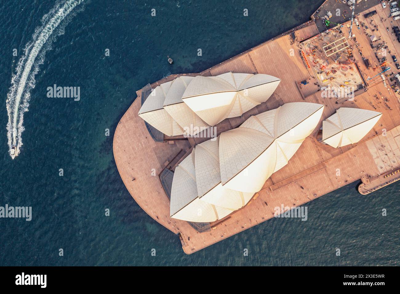 Sydney opera house aerial hi-res stock photography and images - Alamy