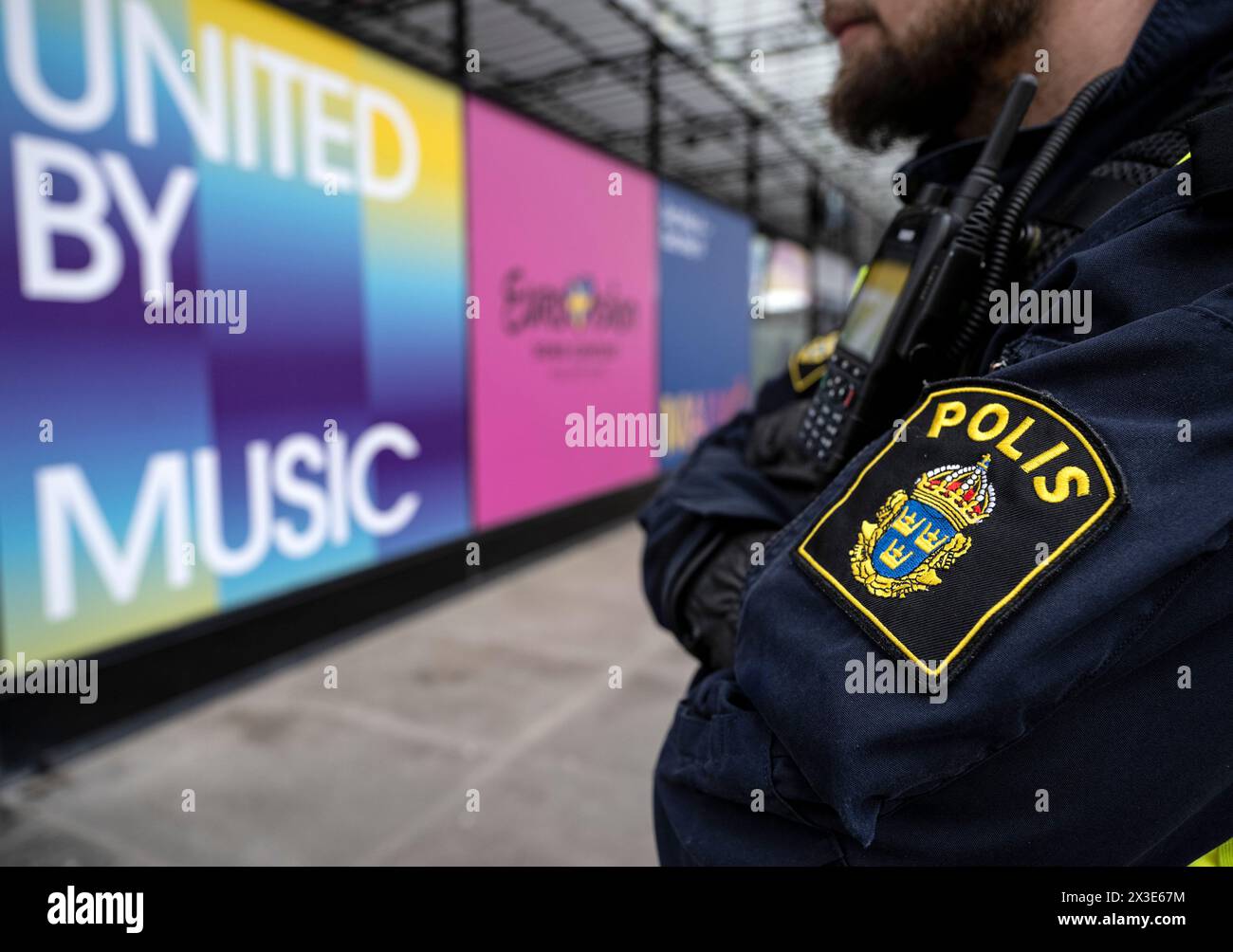 Police outside Malmö Arena. Bomb dogs were on site at the Malmö Arena ...