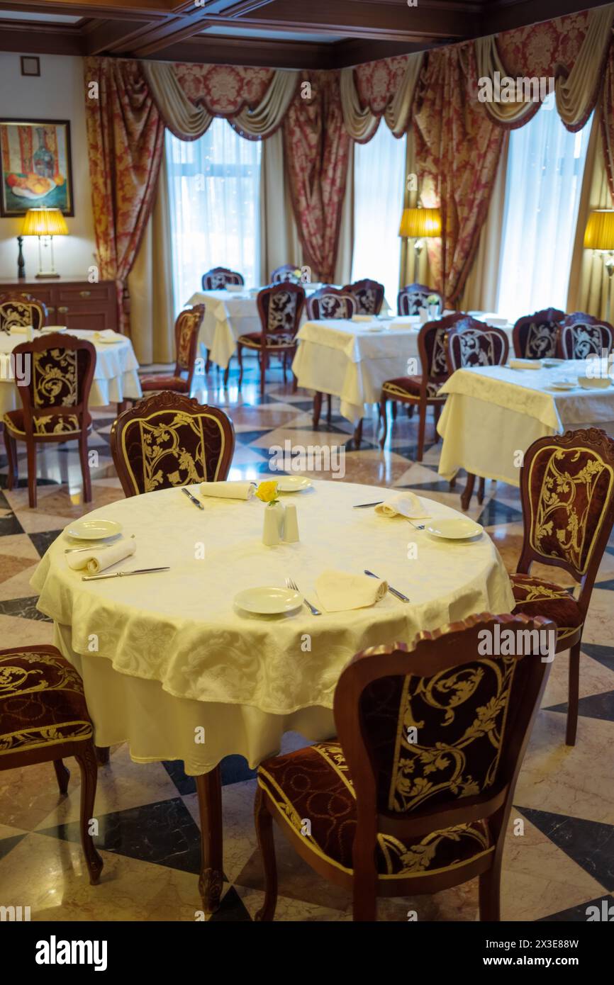 MOSCOW - APR 20, 2017: Classic restaurant in Congress-park Volynskoe ...