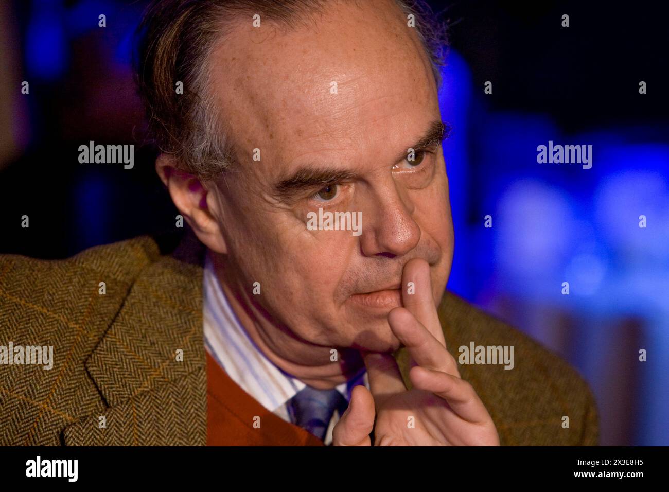 Tv program director hi-res stock photography and images - Alamy