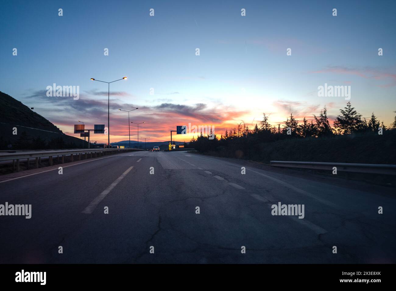Twilight highway hi-res stock photography and images - Alamy