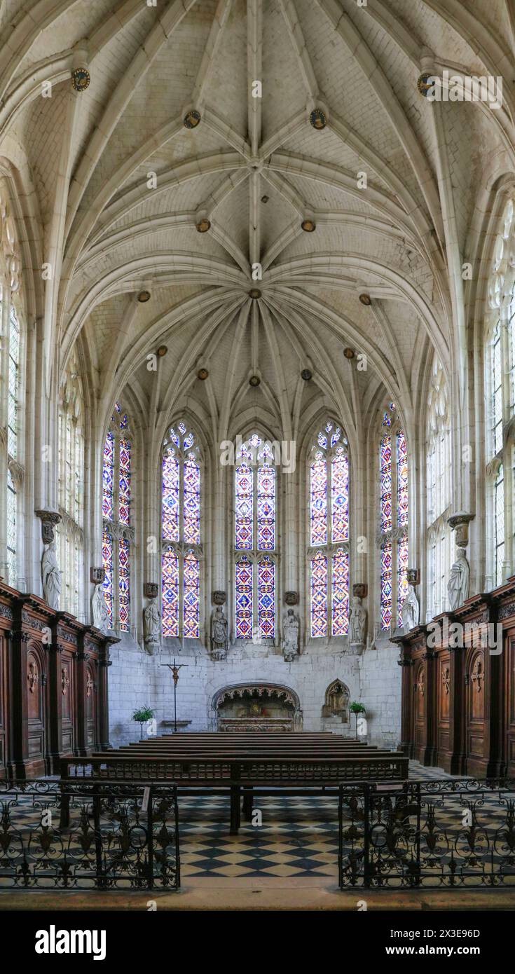 Abteikirche Benediktinerkloster Abbaye de Saint-Riquier, Departement ...