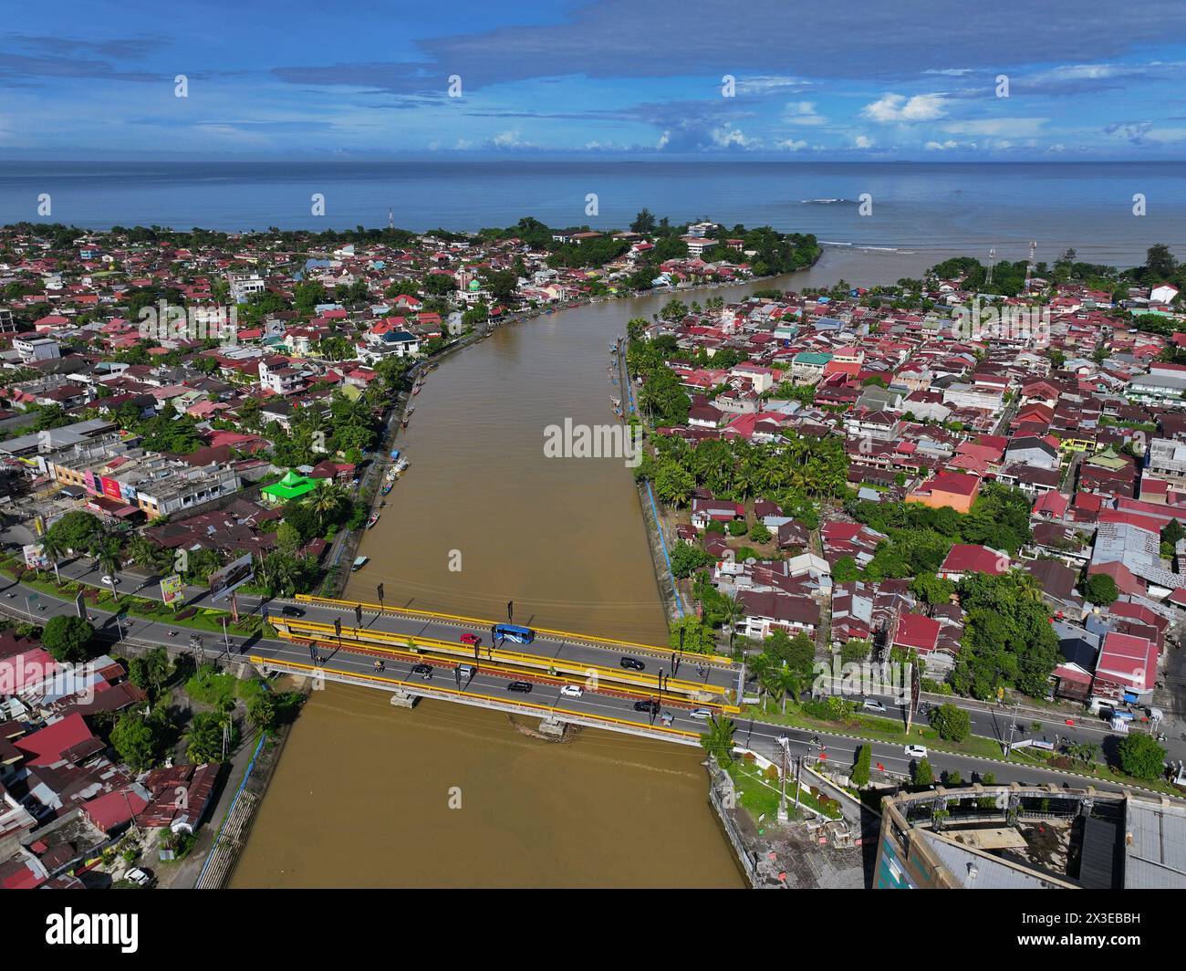 Sumatra rainforest aerial hi-res stock photography and images - Alamy