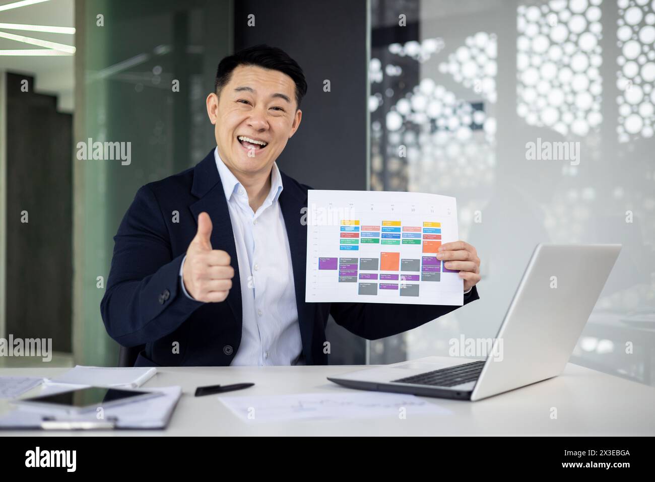 Project timeline presentation hi-res stock photography and images - Alamy