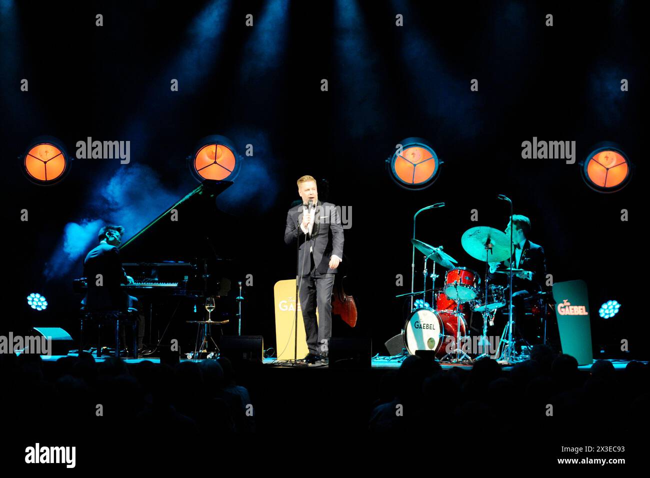 Jerry sein hi-res stock photography and images - Alamy