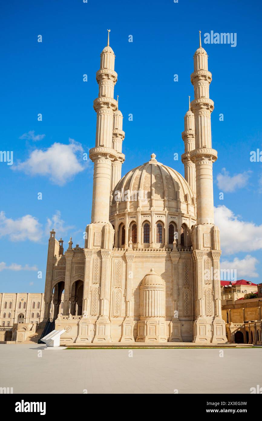 The Heydar Aliyev Mosque in Baku, Azerbaijan Stock Photo - Alamy