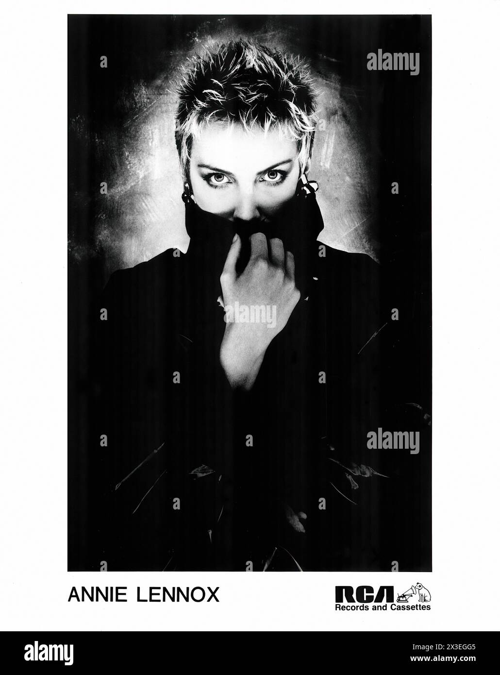 Annie Lennox - - Vintage music label promotional picture - Photographer ... Annie Lennox - - Vintage music label promotional picture - Photographer ...