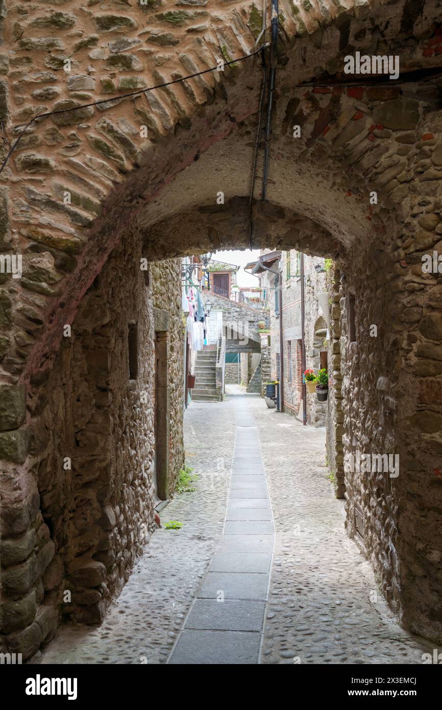 Filetto, historic town in Lunigiana, Tuscany, Italy Stock Photo - Alamy