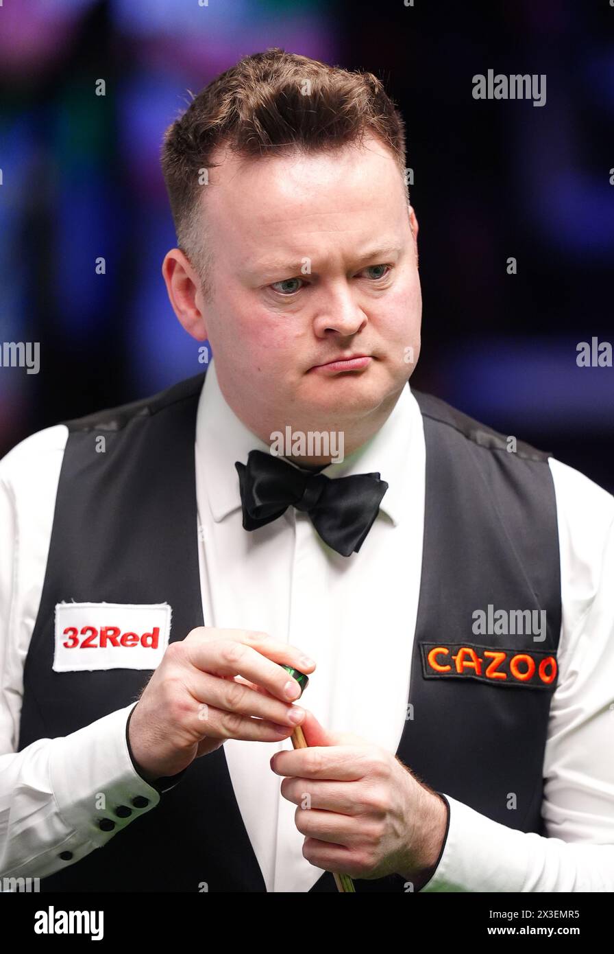 Shaun Murphy during his match against Stephen Maguire (not pictured) on ...