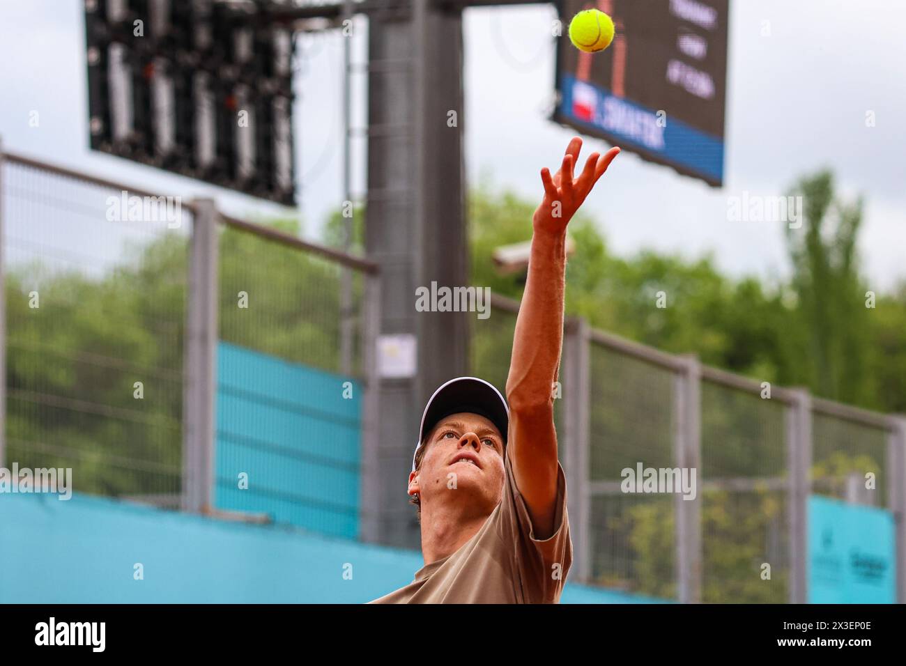 Jannik Sinner of Italy practice against Casper Ruud of Norway on Day ...