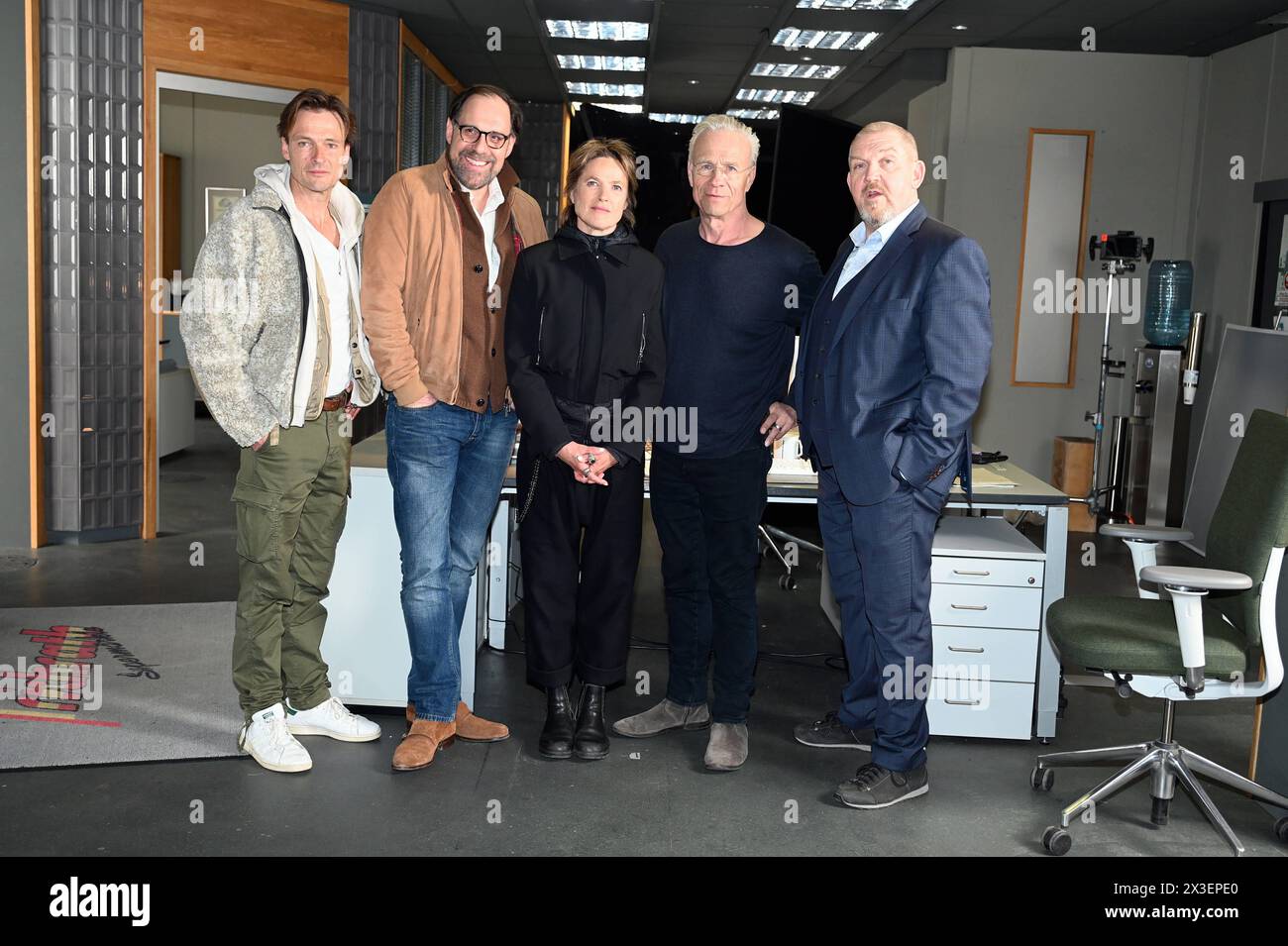 Die Schauspieler Andreas Pietschmann, Thomas Loibl, Caroline Eichhorn ...