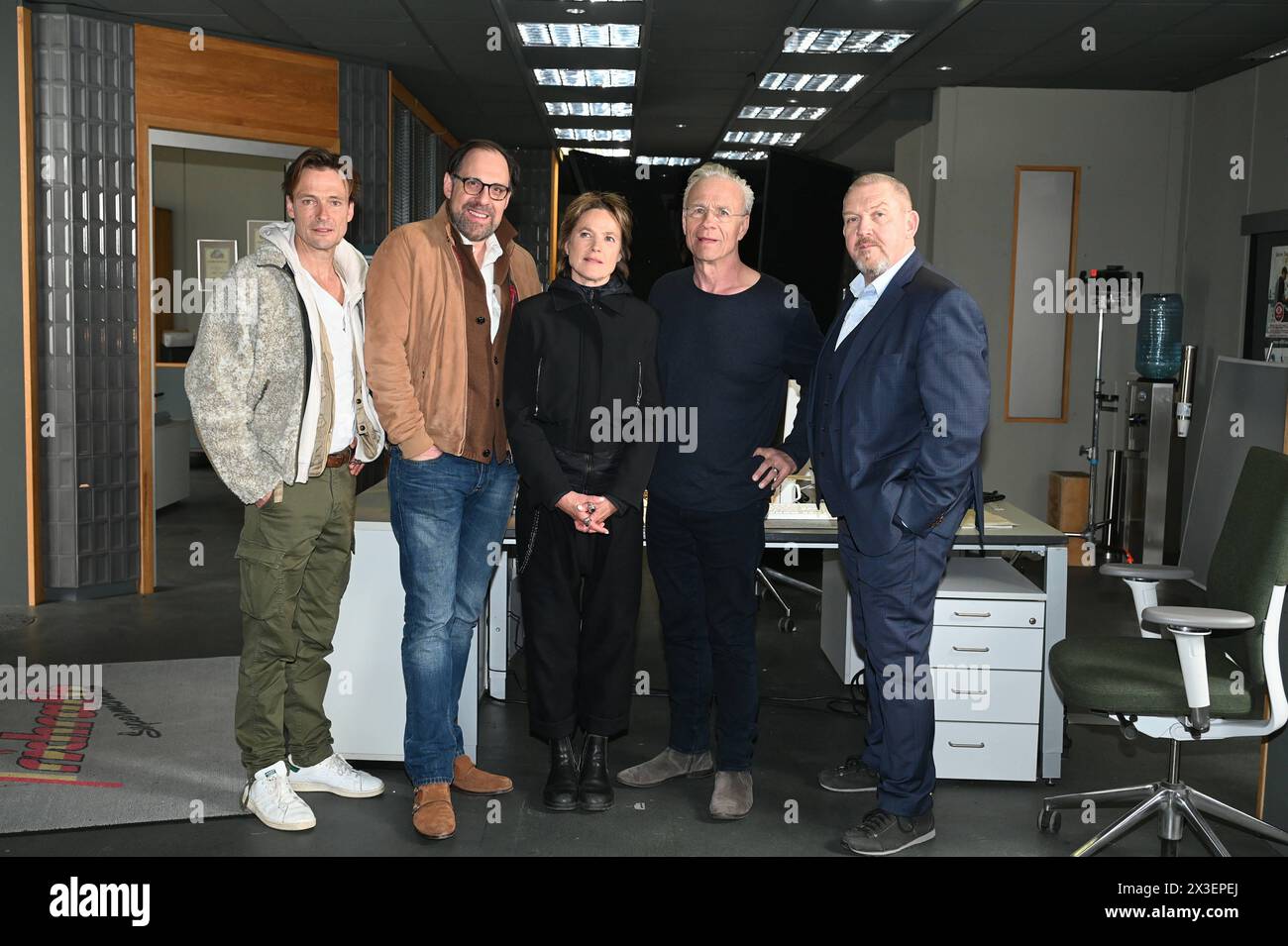 Die Schauspieler Andreas Pietschmann, Thomas Loibl, Caroline Eichhorn ...