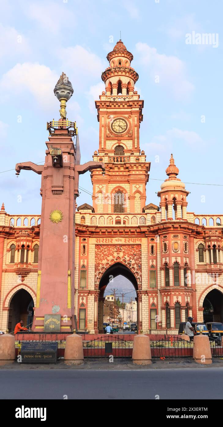 Beautiful View of Sardar Patel Darwaja, Huge Gateway of Junagarh ...